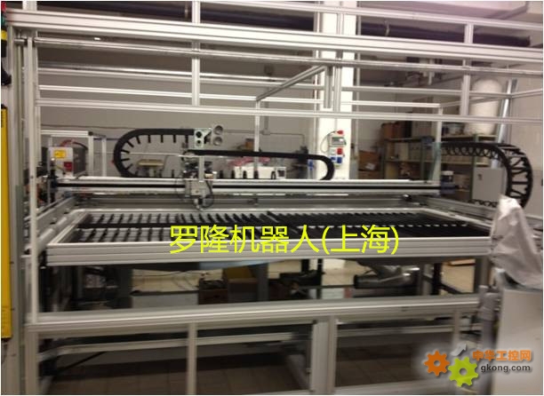 工业机械手在激光切割上的应用-激光切割机 直线导轨 机器人-